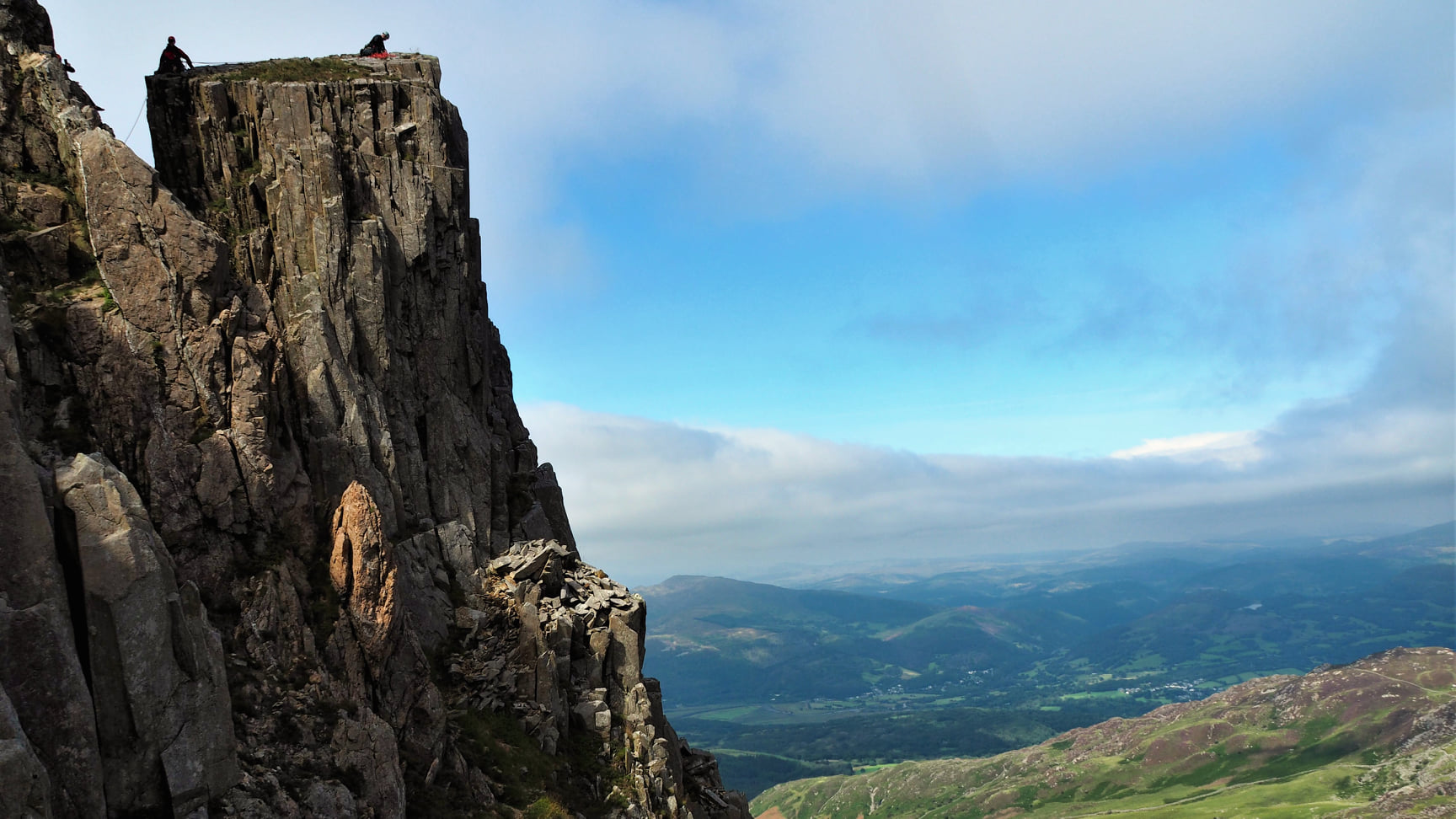 Home - Asgard Mountaineering and Climbing Instruction